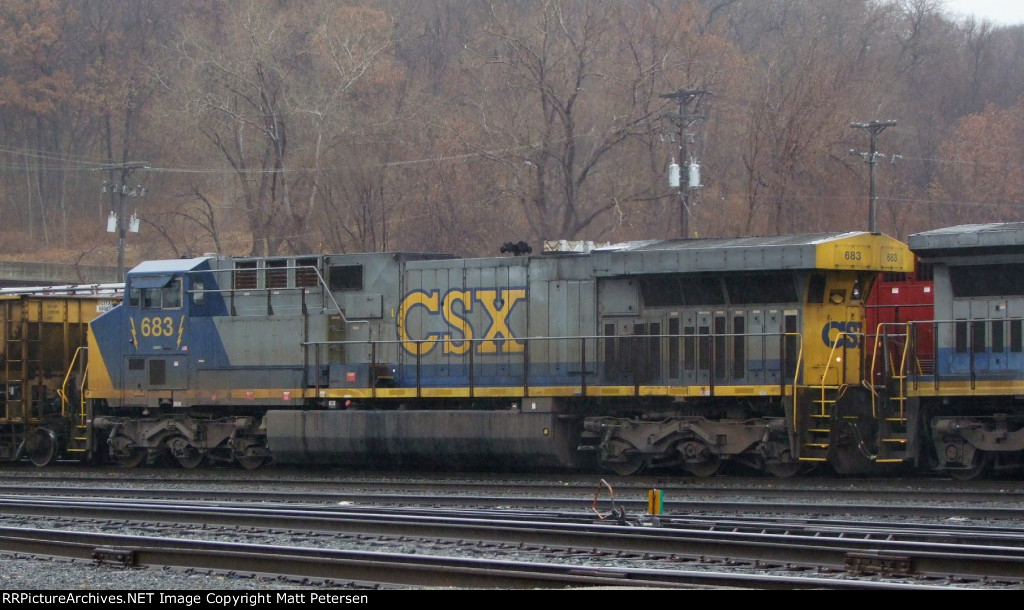 CSX 683